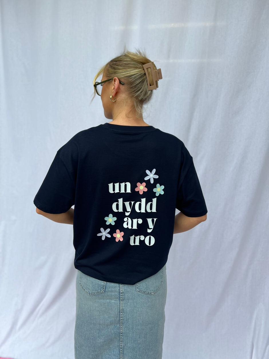 ani-bendod | online store | Welsh clothing, gifts and stationery brand