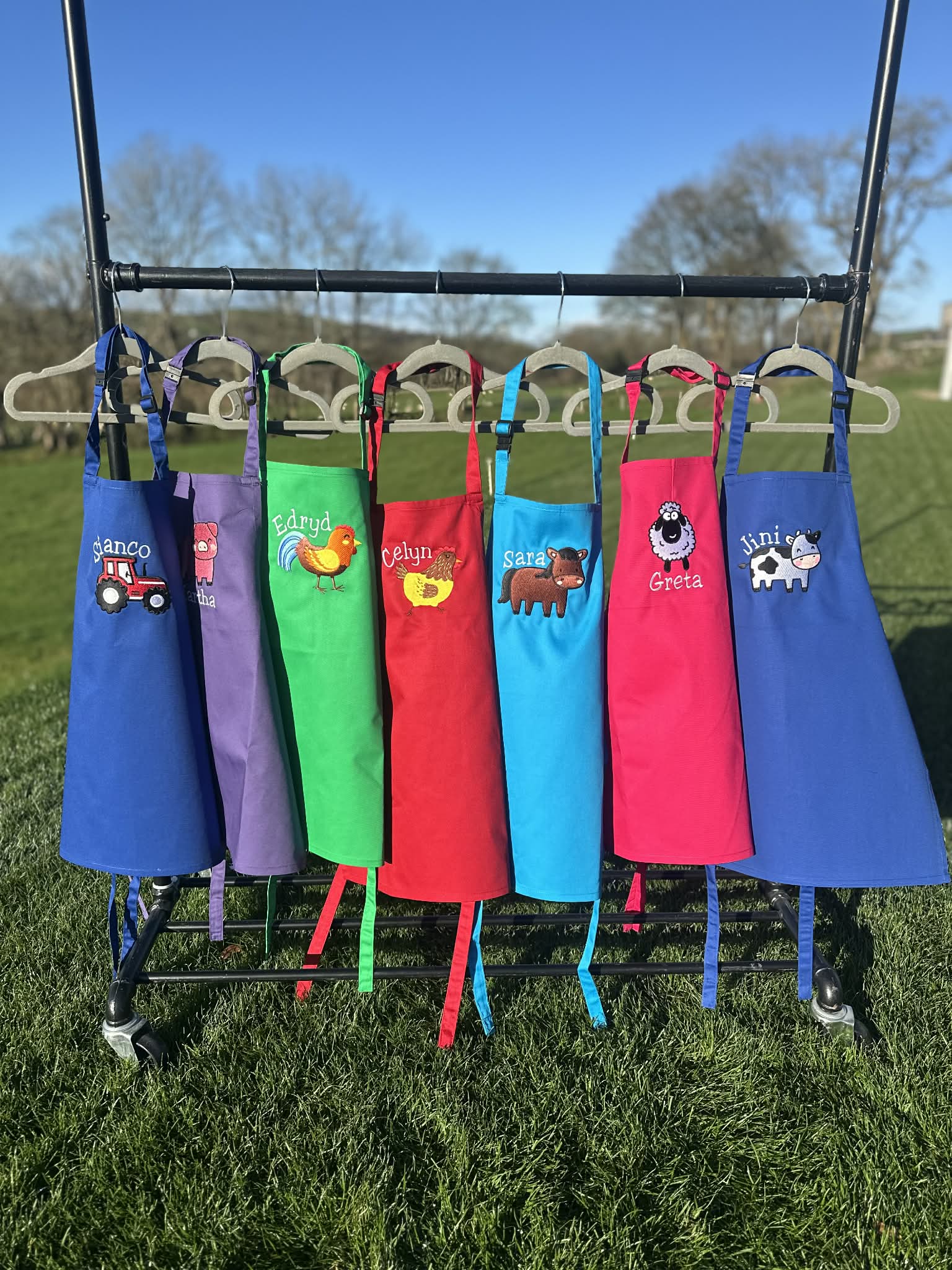 Ffedogau plant | Kids Aprons – ani-bendod